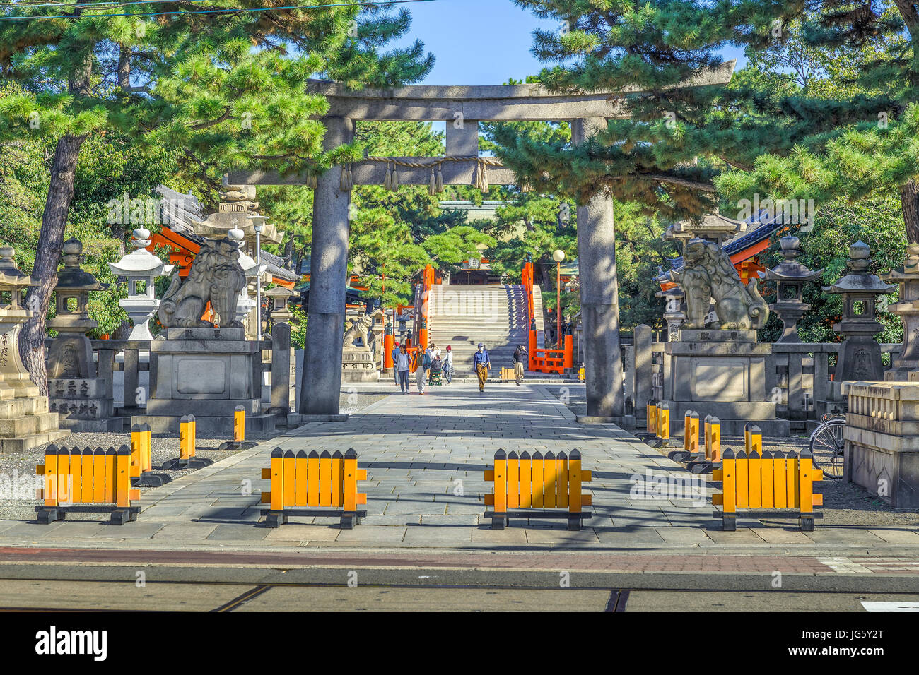 Sumiyoshi Grand Shrine (Sumiyoshi-taisha) in Osaka Stock Photo - Alamy