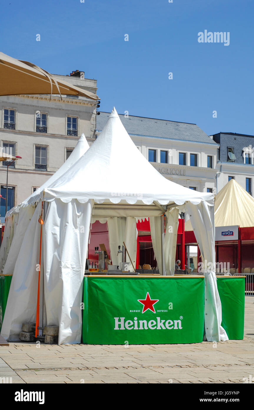 Le Mans town centre with Heineken beer stalls Stock Photo - Alamy