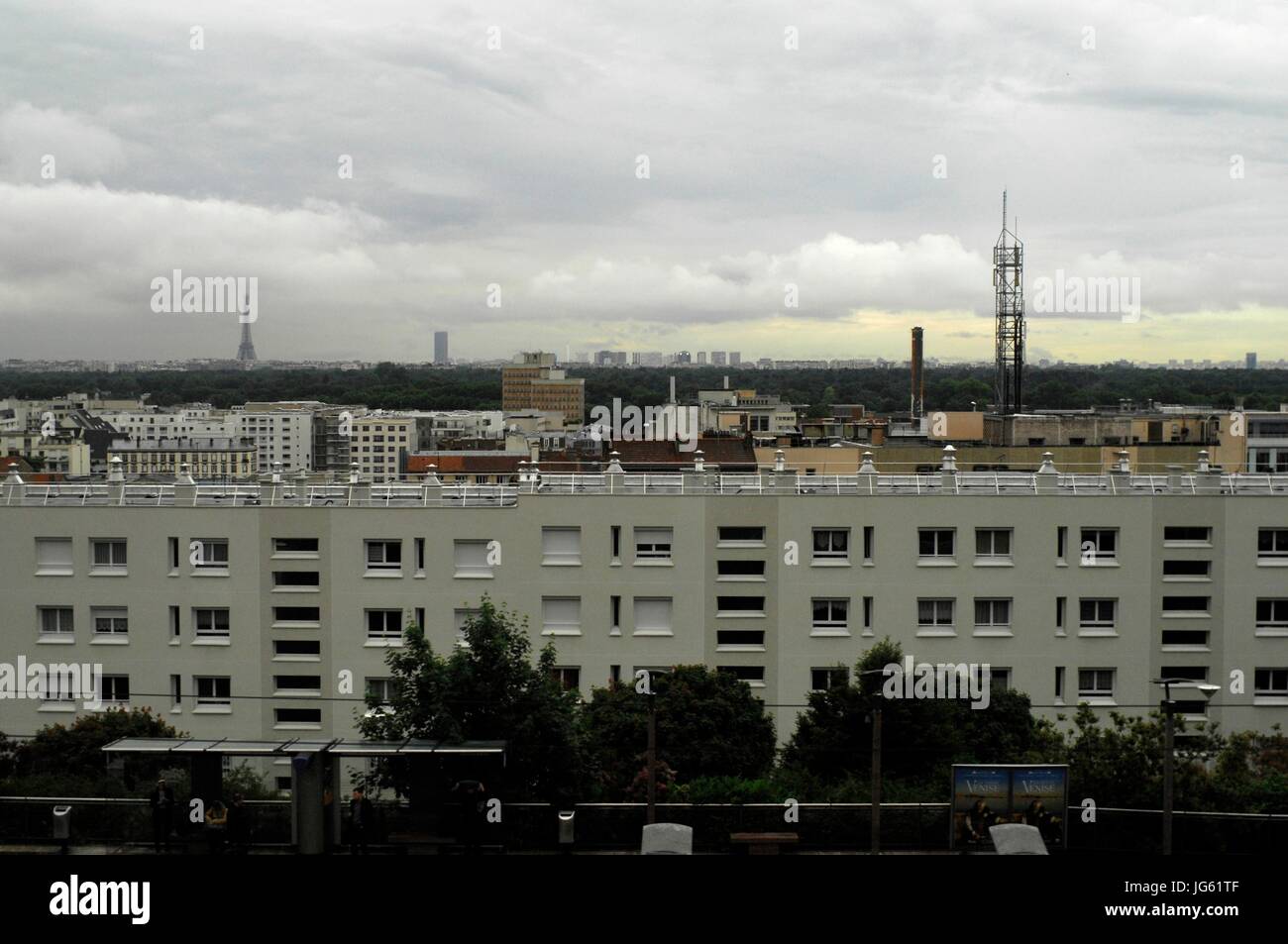 Suresnes hi-res stock photography and images - Alamy