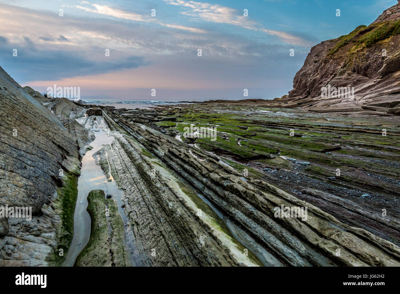 Zumaia flysch hi-res stock photography and images - Alamy