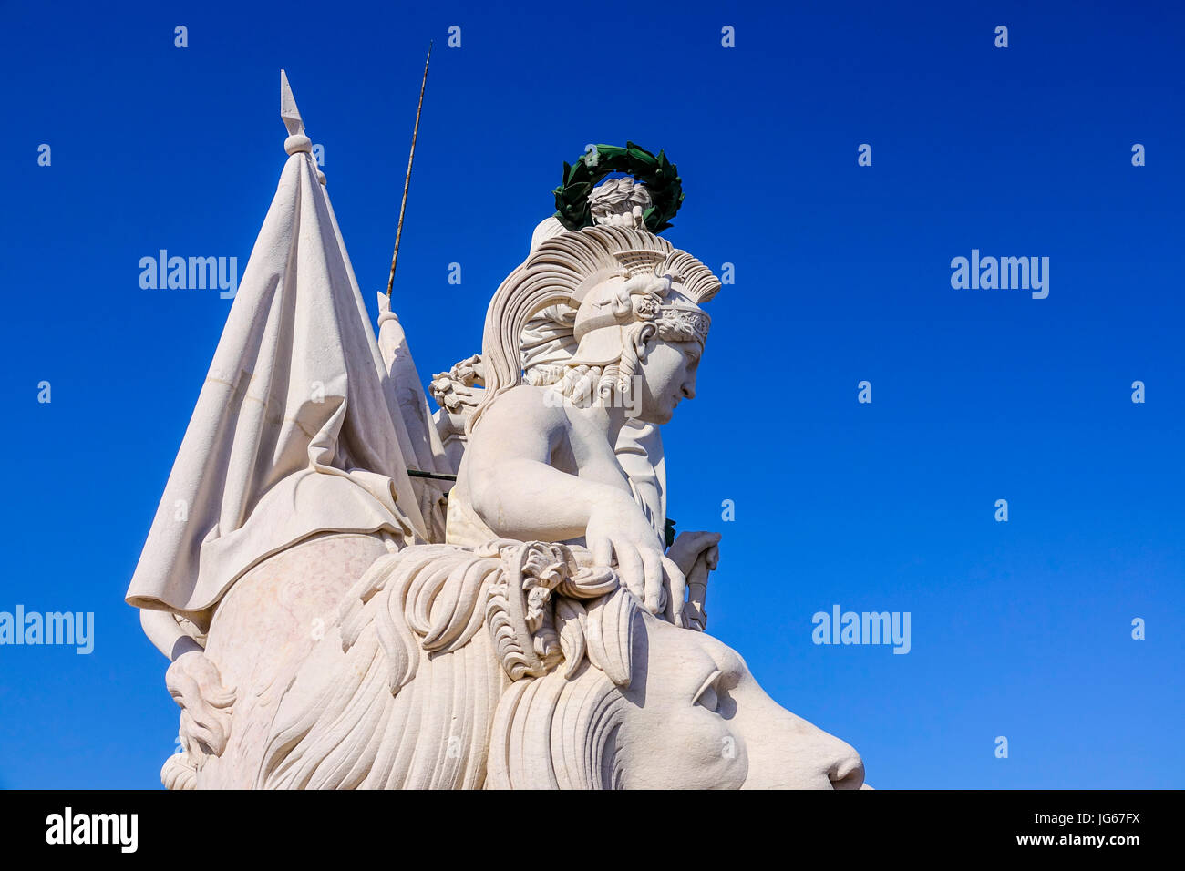 The amazing statues on the top of famous Augusta Street Arch in Lisbon ...
