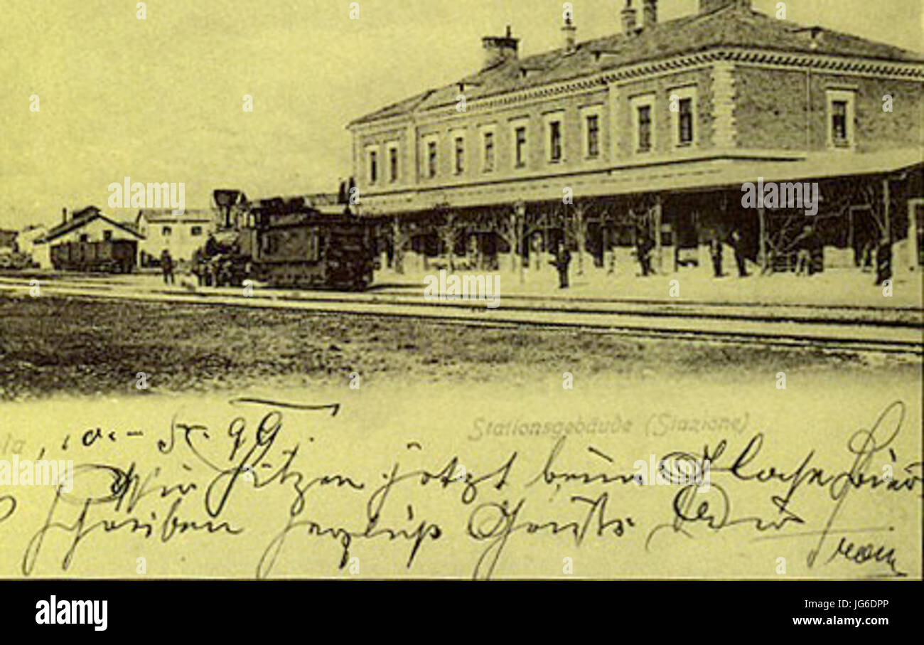 Pula railway station historical 28329 Stock Photo - Alamy