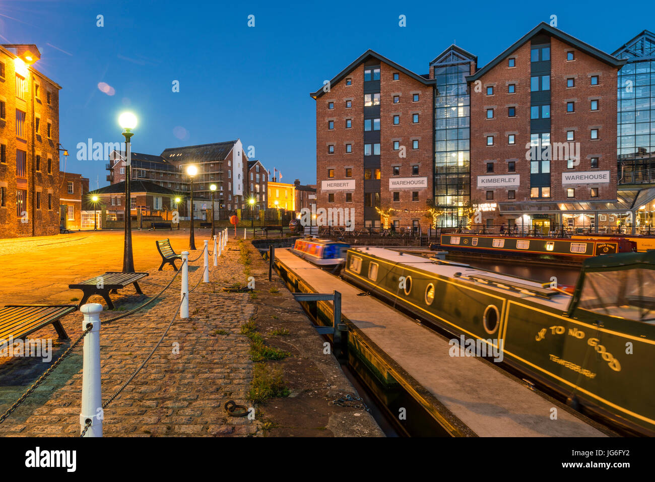 Gloucester docks hi-res stock photography and images - Alamy