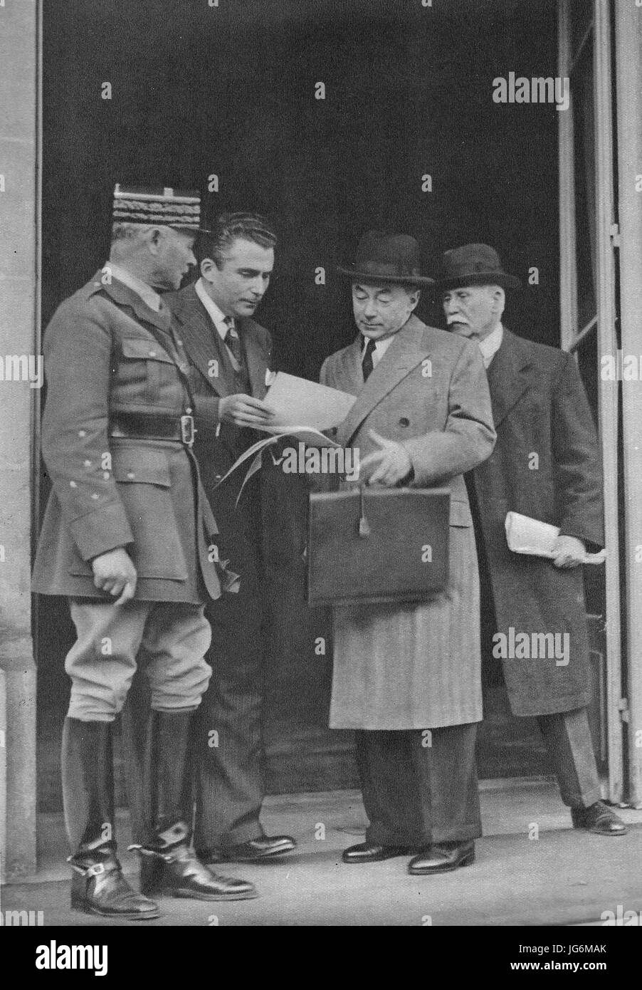 Weygand line hi-res stock photography and images - Alamy