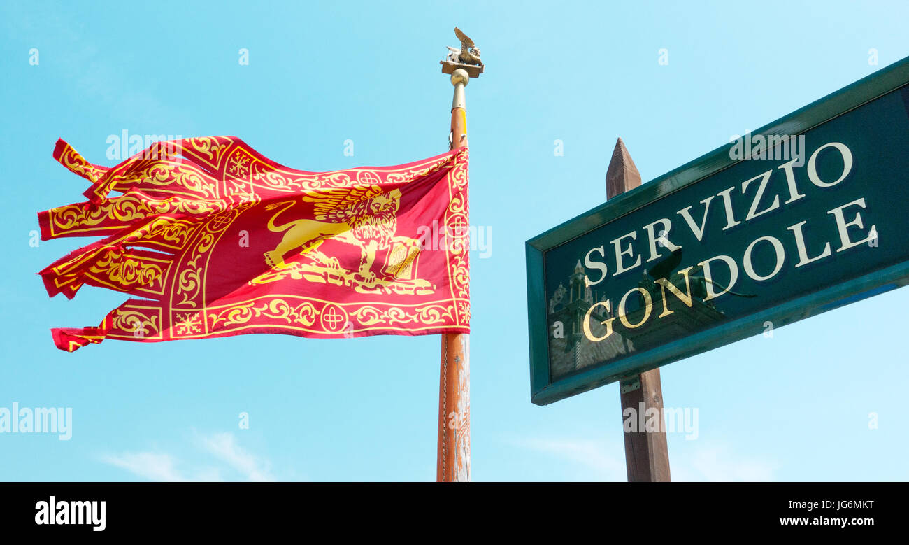 Venice, gondola service, italy Stock Photo - Alamy