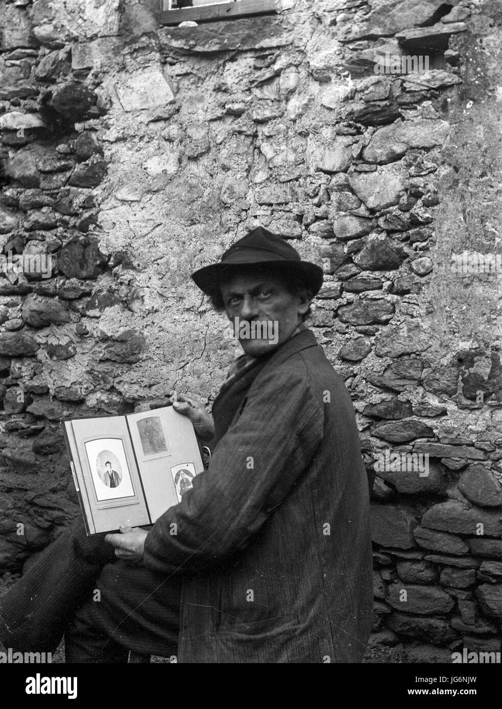 Donetta hi-res stock photography and images - Alamy