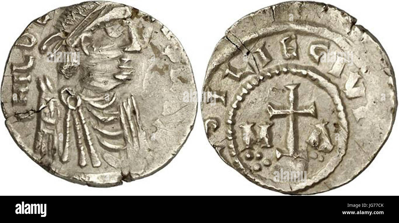 Solidus en or pâle de 20 siliques émis par Childéric II Stock Photo - Alamy