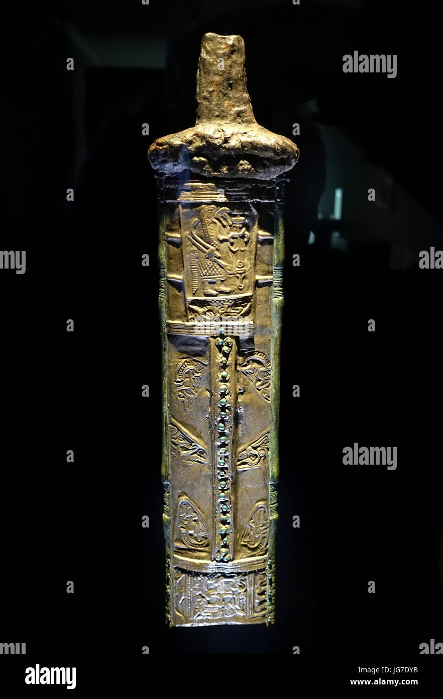 Silver sword hi-res stock photography and images - Alamy