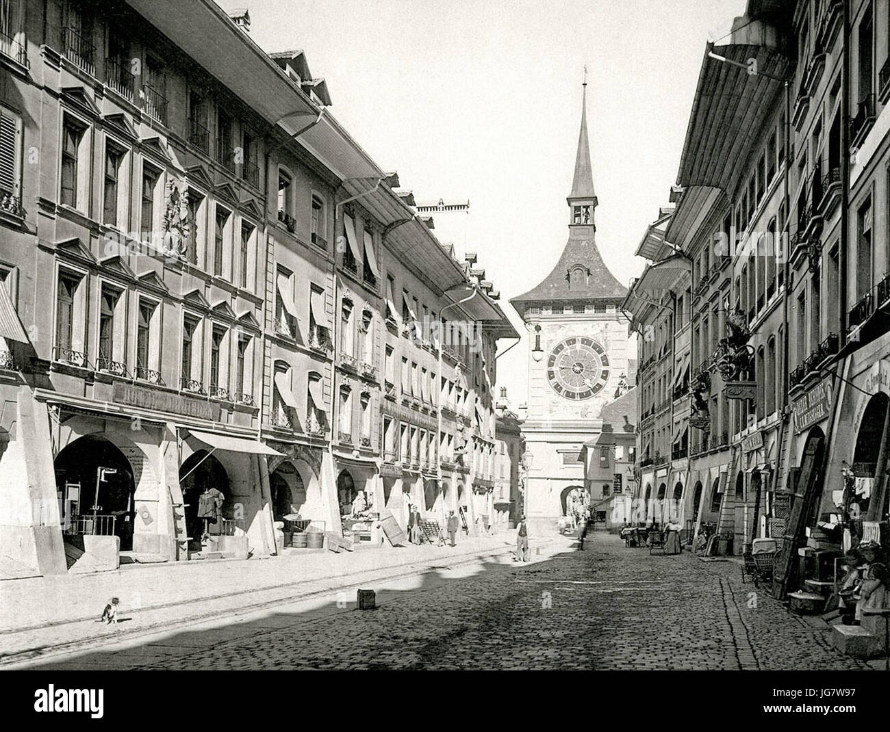Marktgasse mit Zeitglockenturm und Zunfthäusern Stock Photo - Alamy