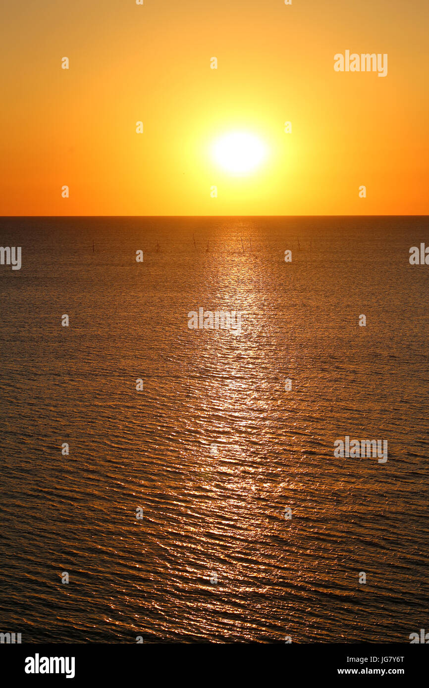 Beautiful Sunny sea sunset photograph close up Stock Photo - Alamy