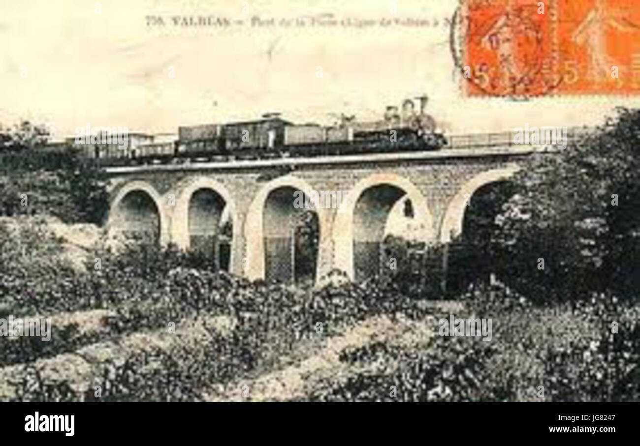 Valréas - train Stock Photo - Alamy