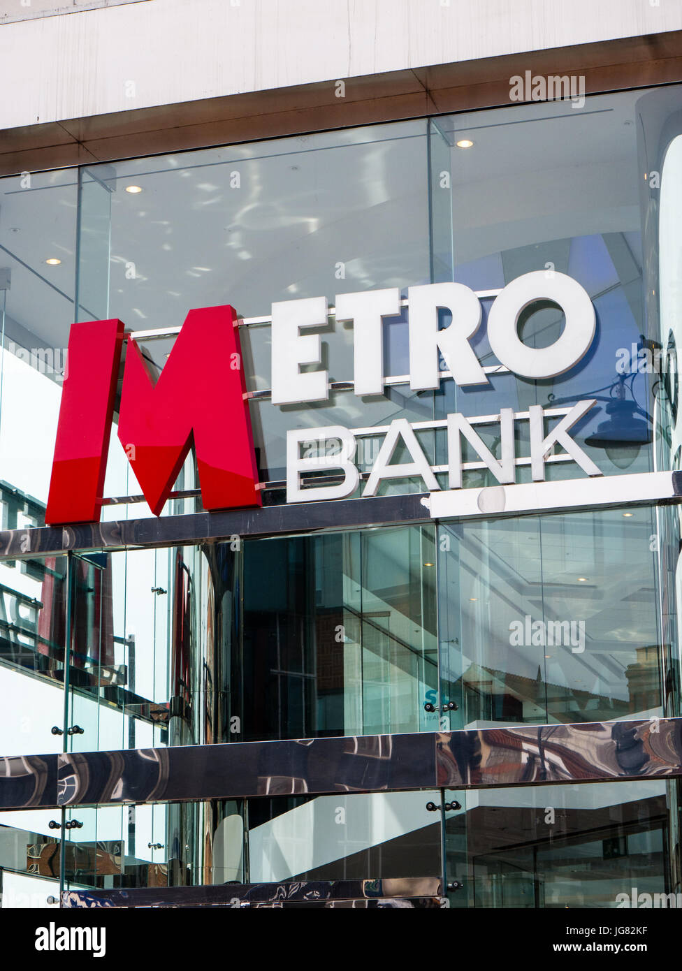 Metro bank logo hi-res stock photography and images - Alamy