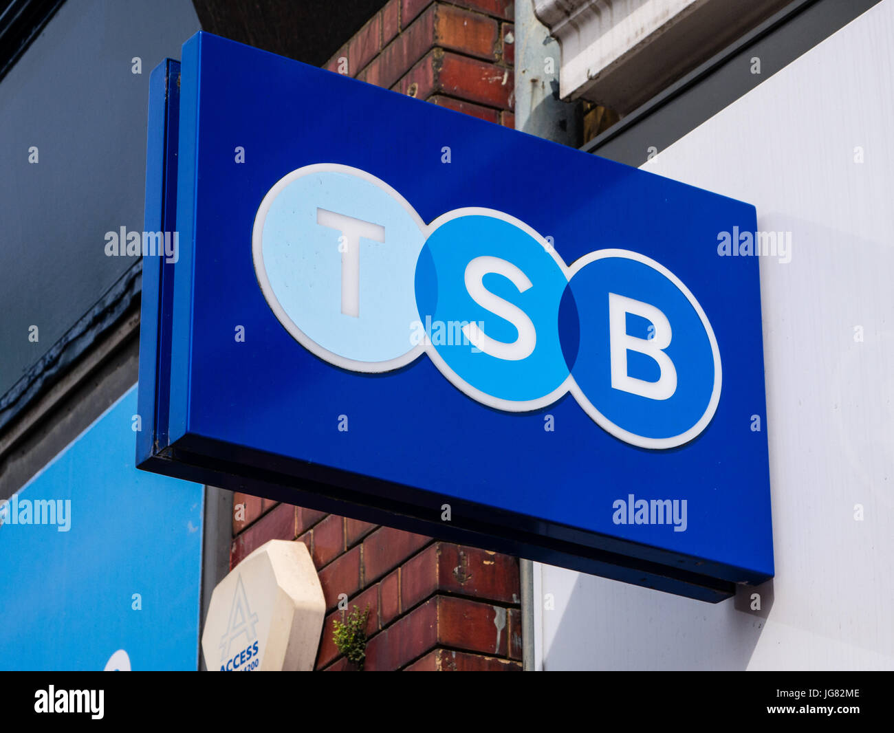 TSB Bank Sign, Reading, Berkshire, England, UK, GB Stock Photo - Alamy