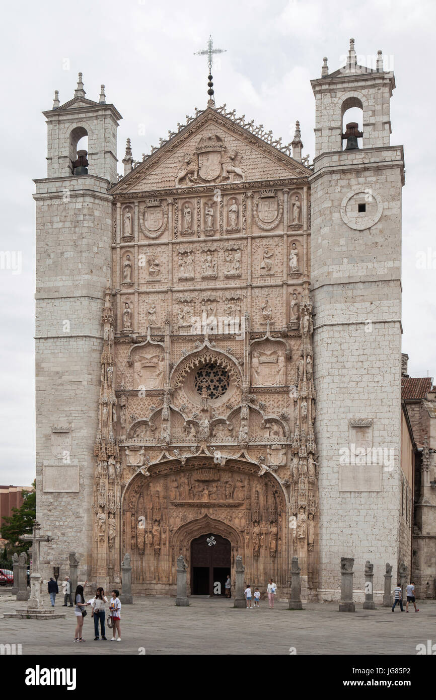 Iglesia pauls hi-res stock photography and images - Alamy