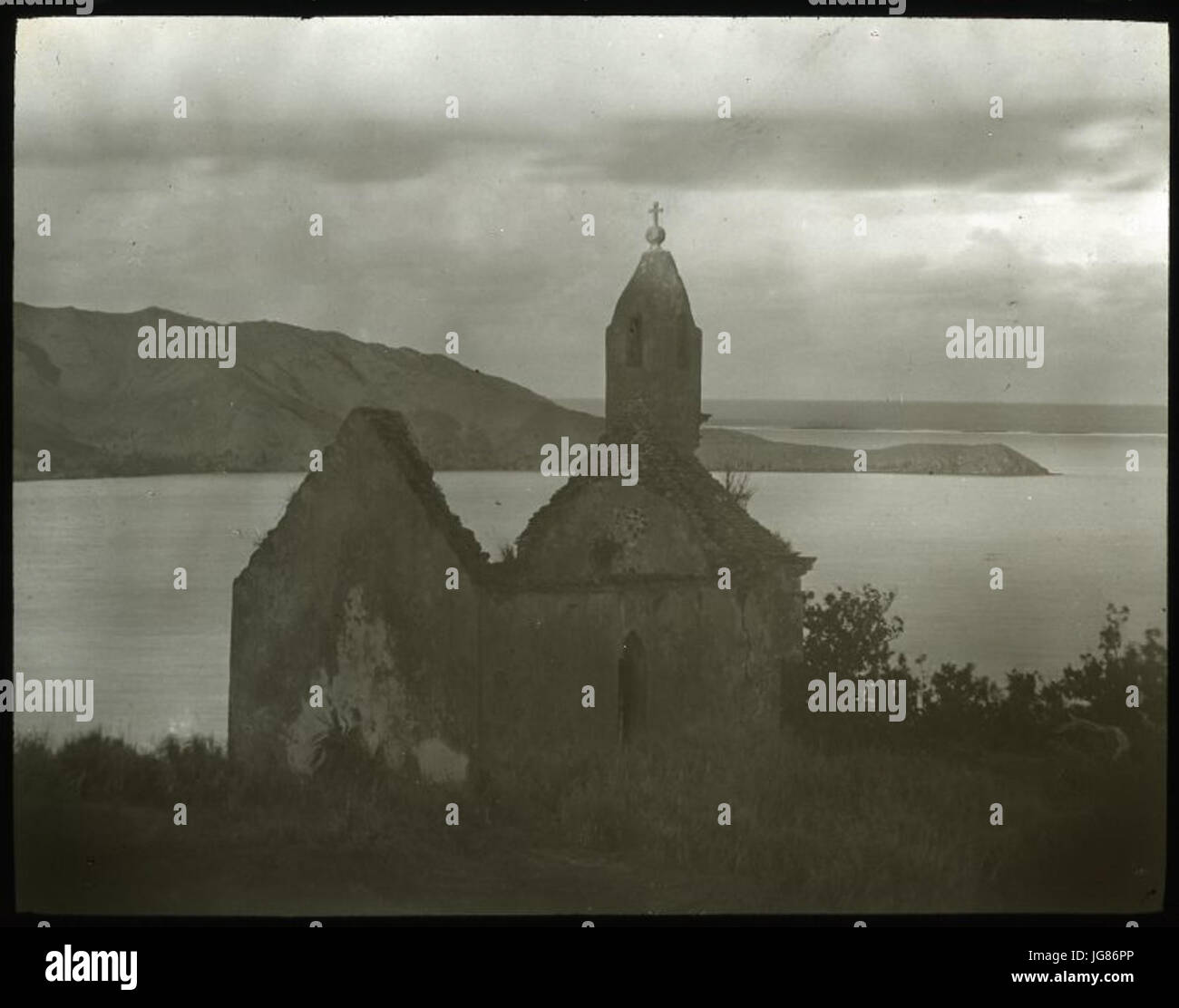 Broken church hi-res stock photography and images - Alamy