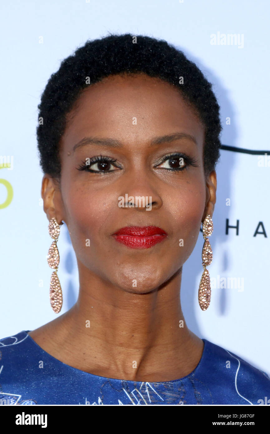 Pacific Palisades, CA, USA. 16th July, 2016. LOS ANGELES - JUL 16: Kim ...