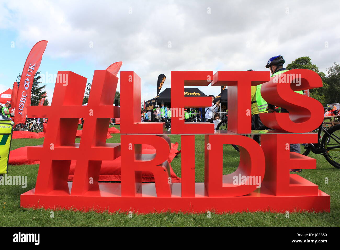 Newcastle, UK. 2nd Jul, 2017. Newcastle city bike ride, Olympic gold ...