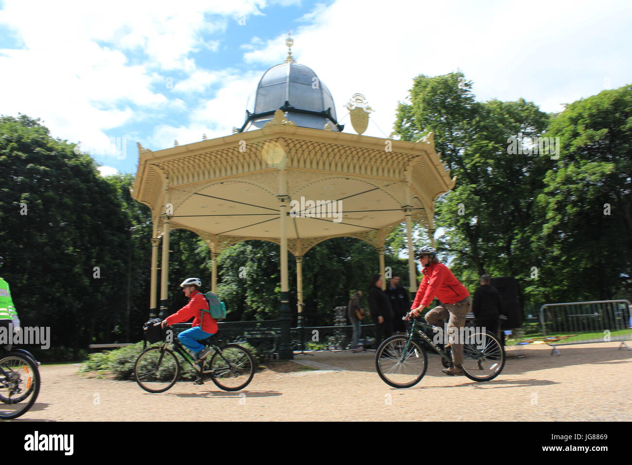 Newcastle, UK. 2nd Jul, 2017. Newcastle city bike ride, Olympic gold ...