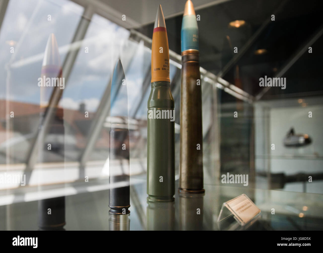20 mm ammunition hi-res stock photography and images - Alamy