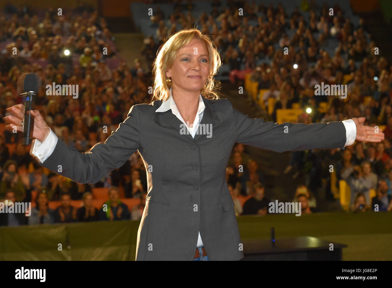 Karlovy Vary, Czech Republic. 02nd July, 2017. American actress Uma ...