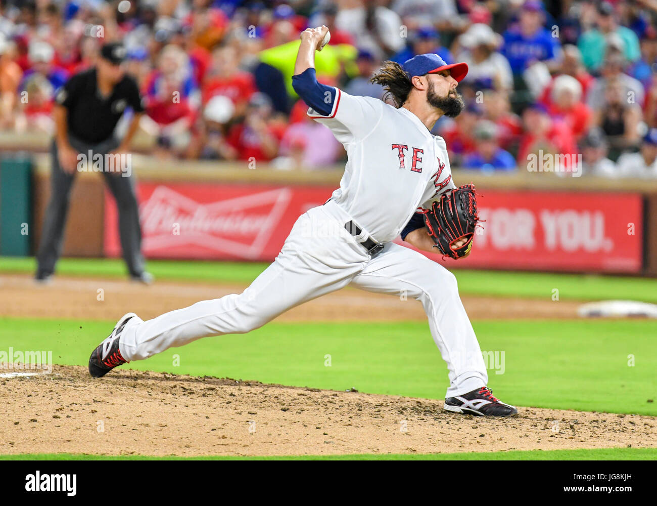 Jul 03, 2017: Texas Rangers relief pitcher Tony Barnette #43 during an ...