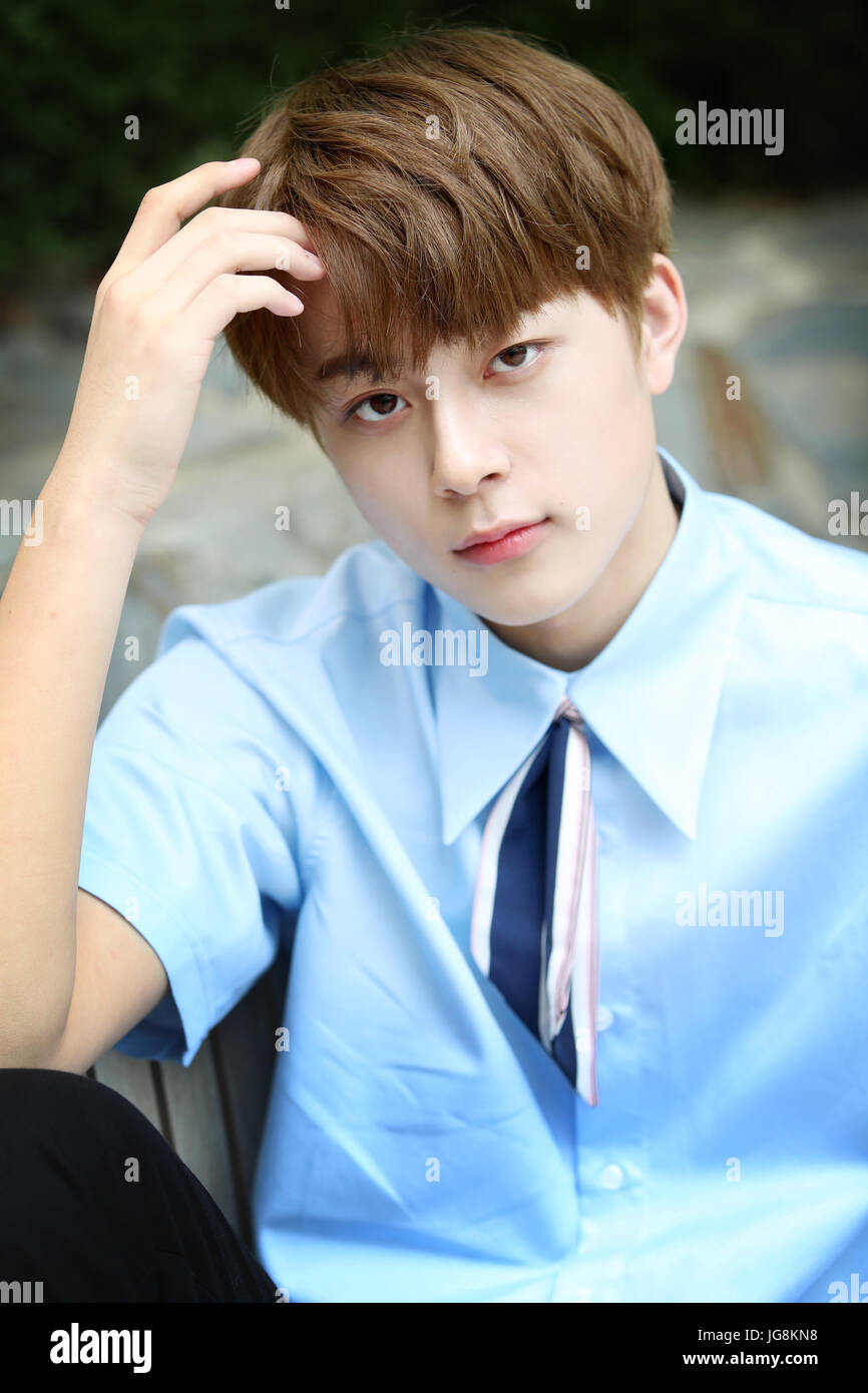 S. Korean actor Yoo Sun-ho South Korean actor Yoo Sun-ho, who appeared ...