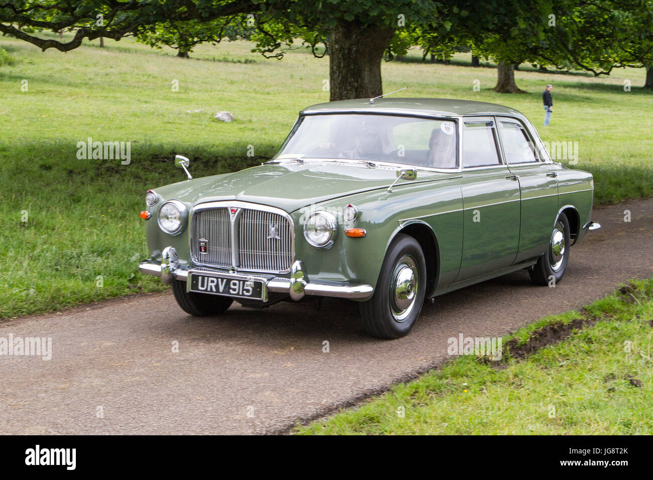 URV915 green Rover 3 Litre Classic, collectable restored vintage ...
