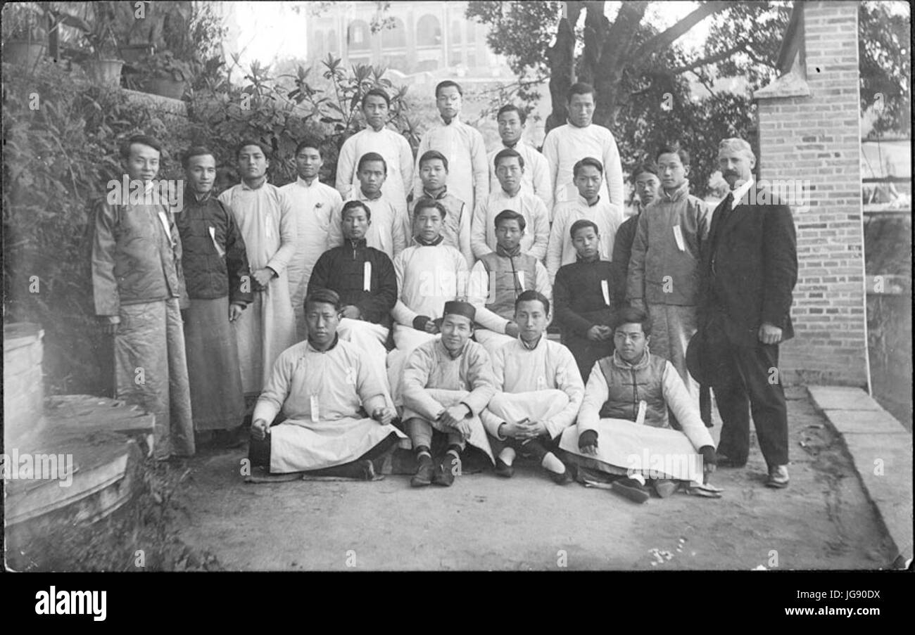 Beard painting Black and White Stock Photos & Images - Alamy