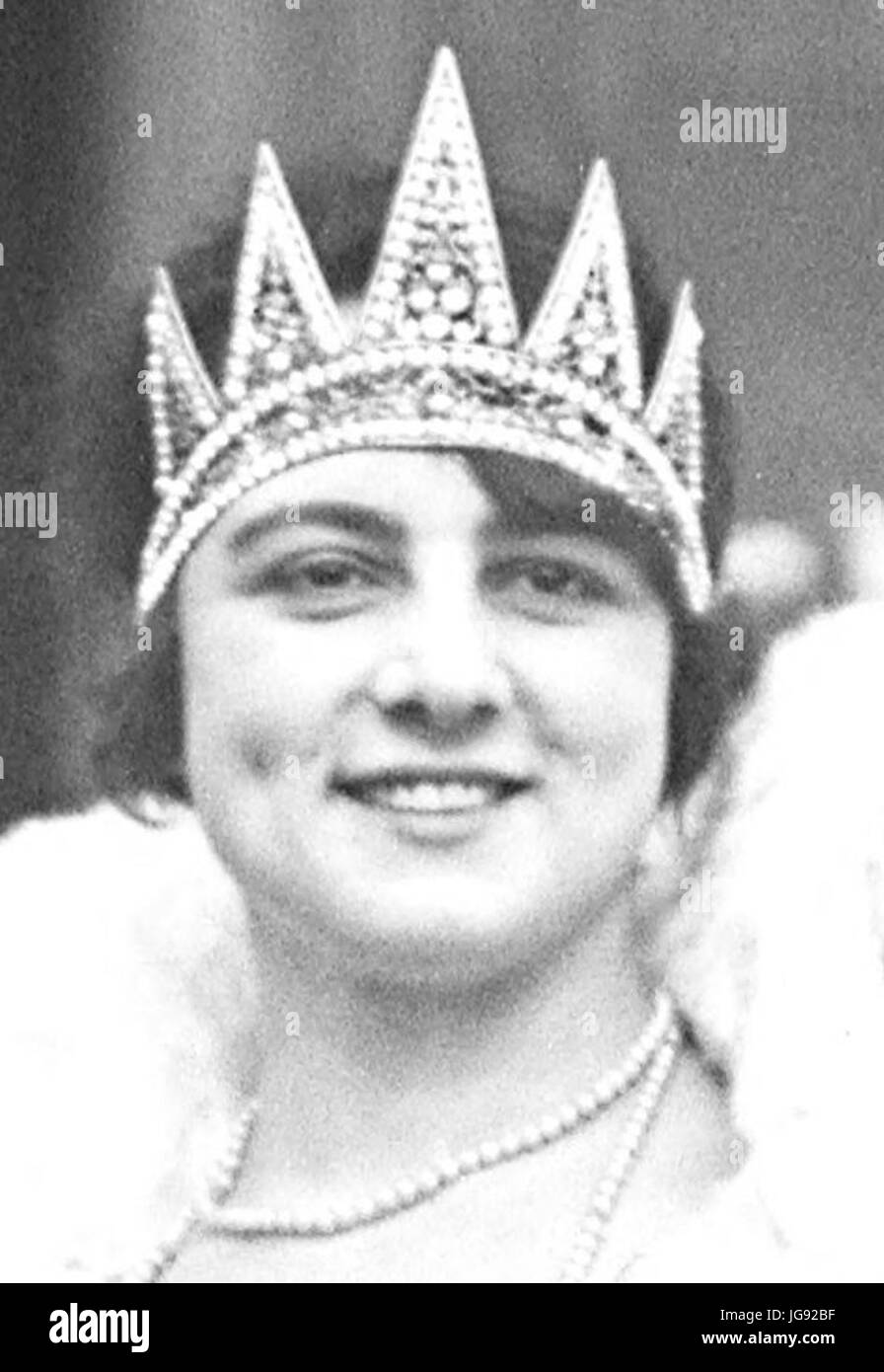 Yvonne Béclu 1921 - 2 Stock Photo - Alamy