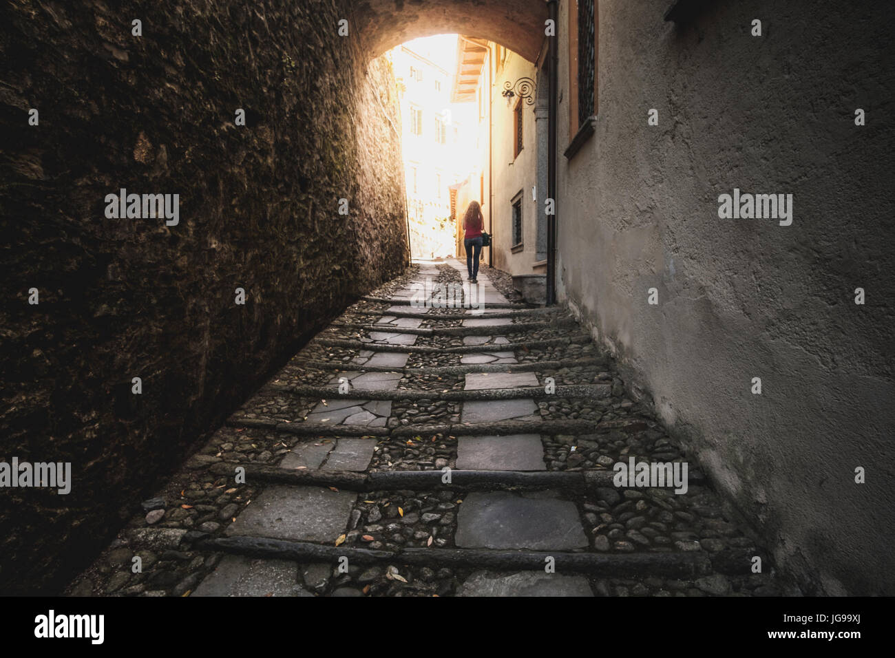 Dangerous alley hi-res stock photography and images - Alamy