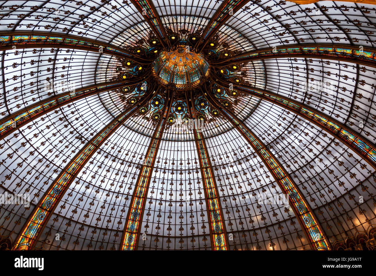 Haussmann georges chedanne and ferdinand chanut hi-res stock ...