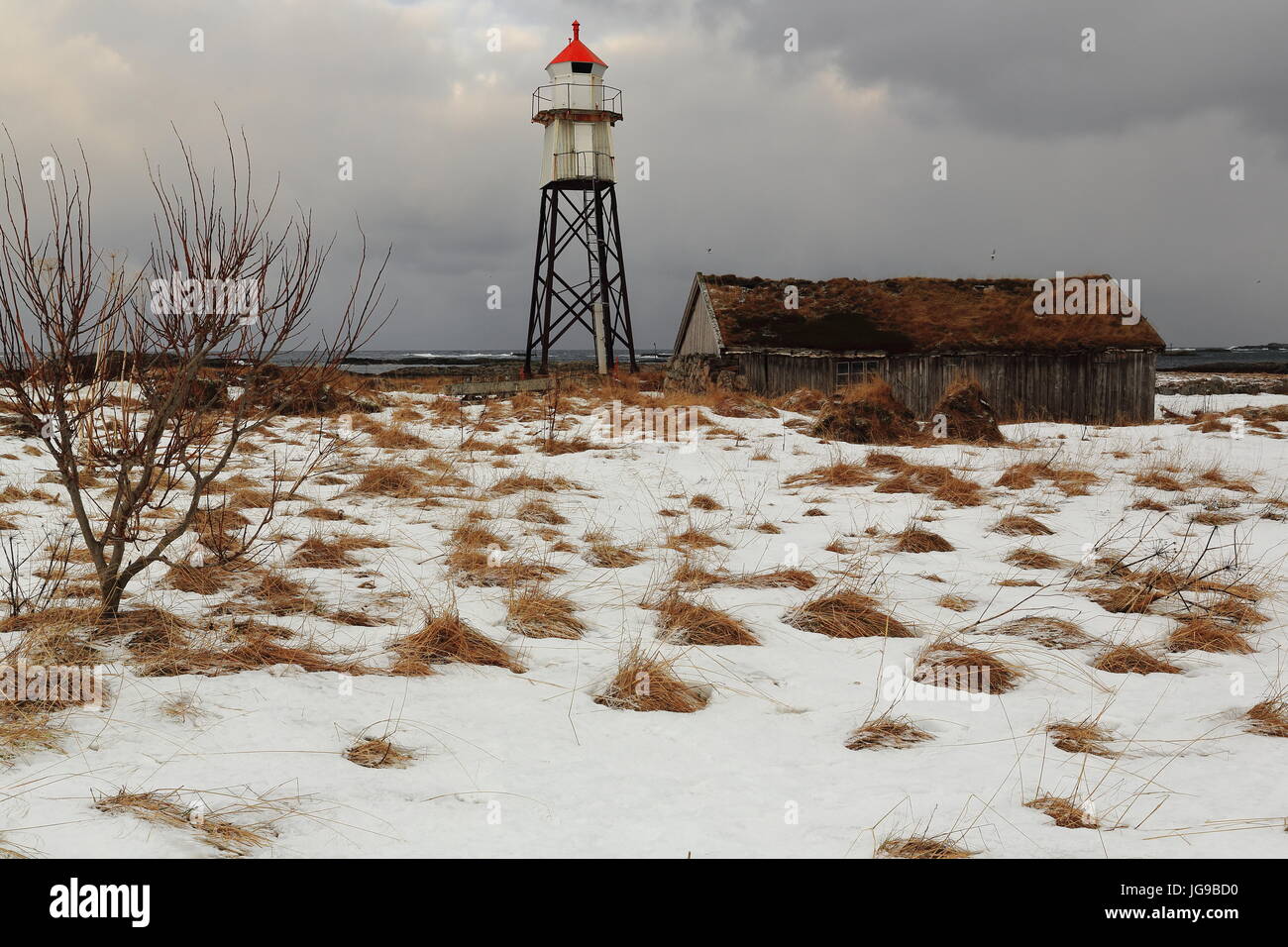 Metal quadripod hi-res stock photography and images - Alamy
