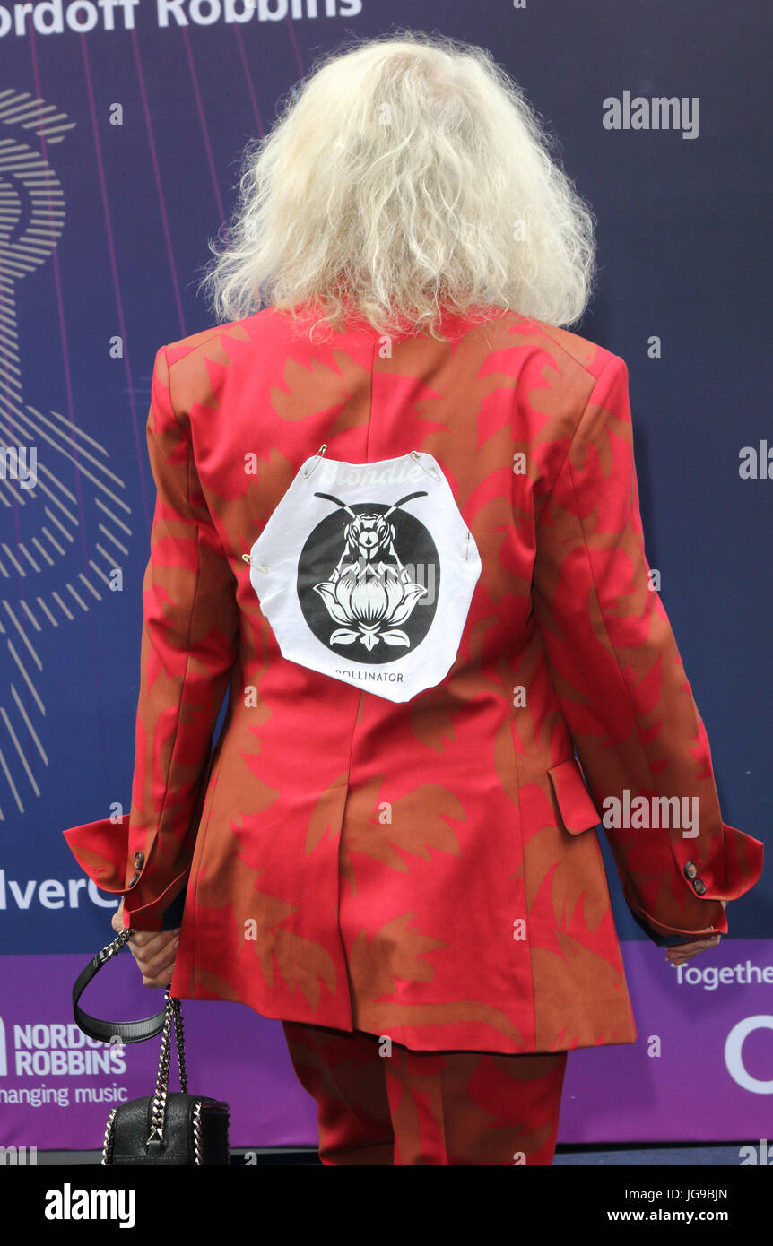 London, UK. Deborah (Debbie) Harry at the Nordoff Robbins O2 Silver Clef Awards at Grosvenor ...