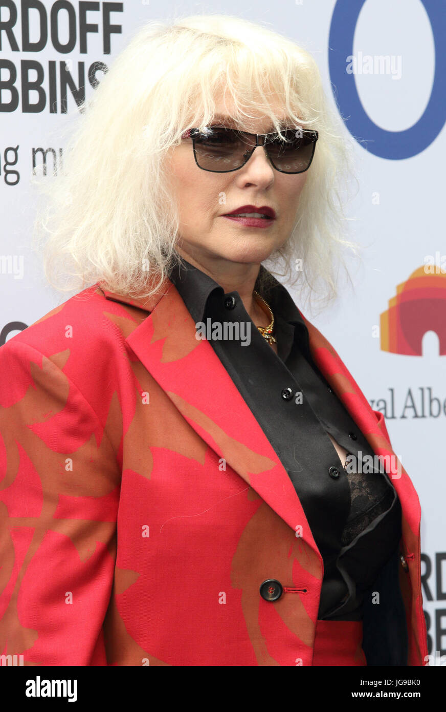 London, UK. Deborah (Debbie) Harry at the Nordoff Robbins O2 Silver Clef Awards at Grosvenor ...