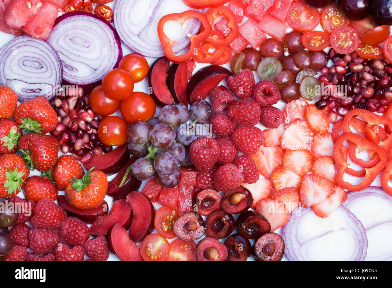 Shades of red hi-res stock photography and images - Alamy