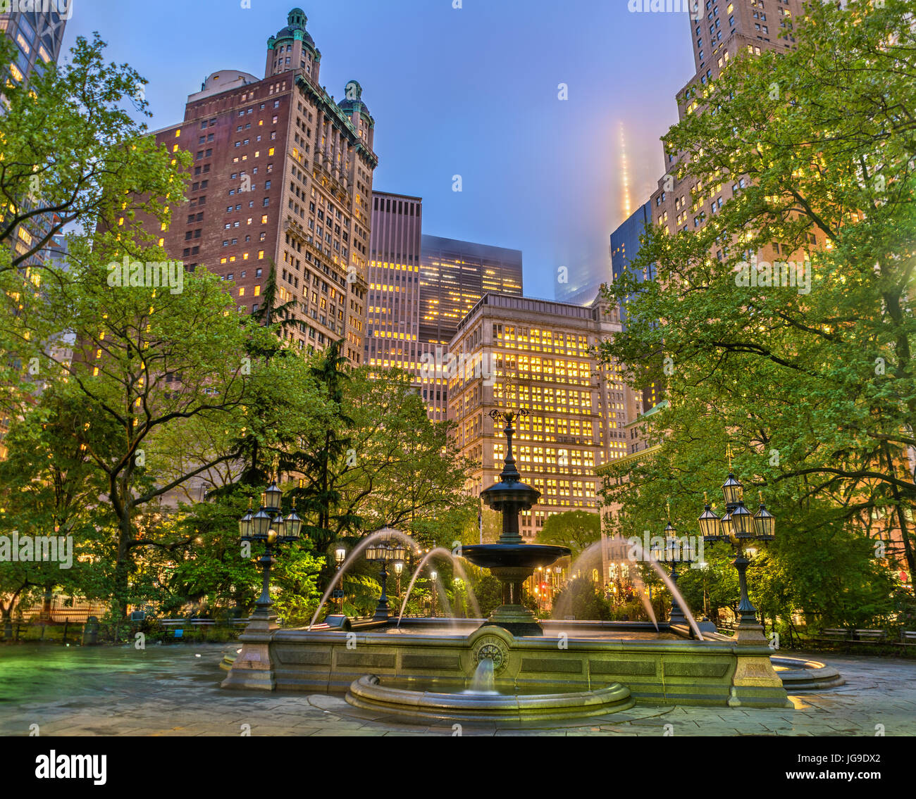 New york city hall hi-res stock photography and images - Alamy