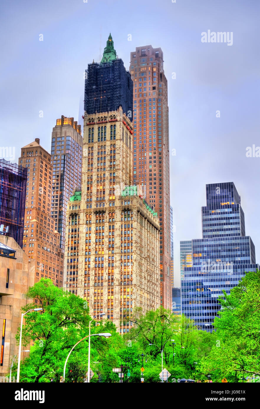 Ny manhattan downtown building hi-res stock photography and images - Alamy