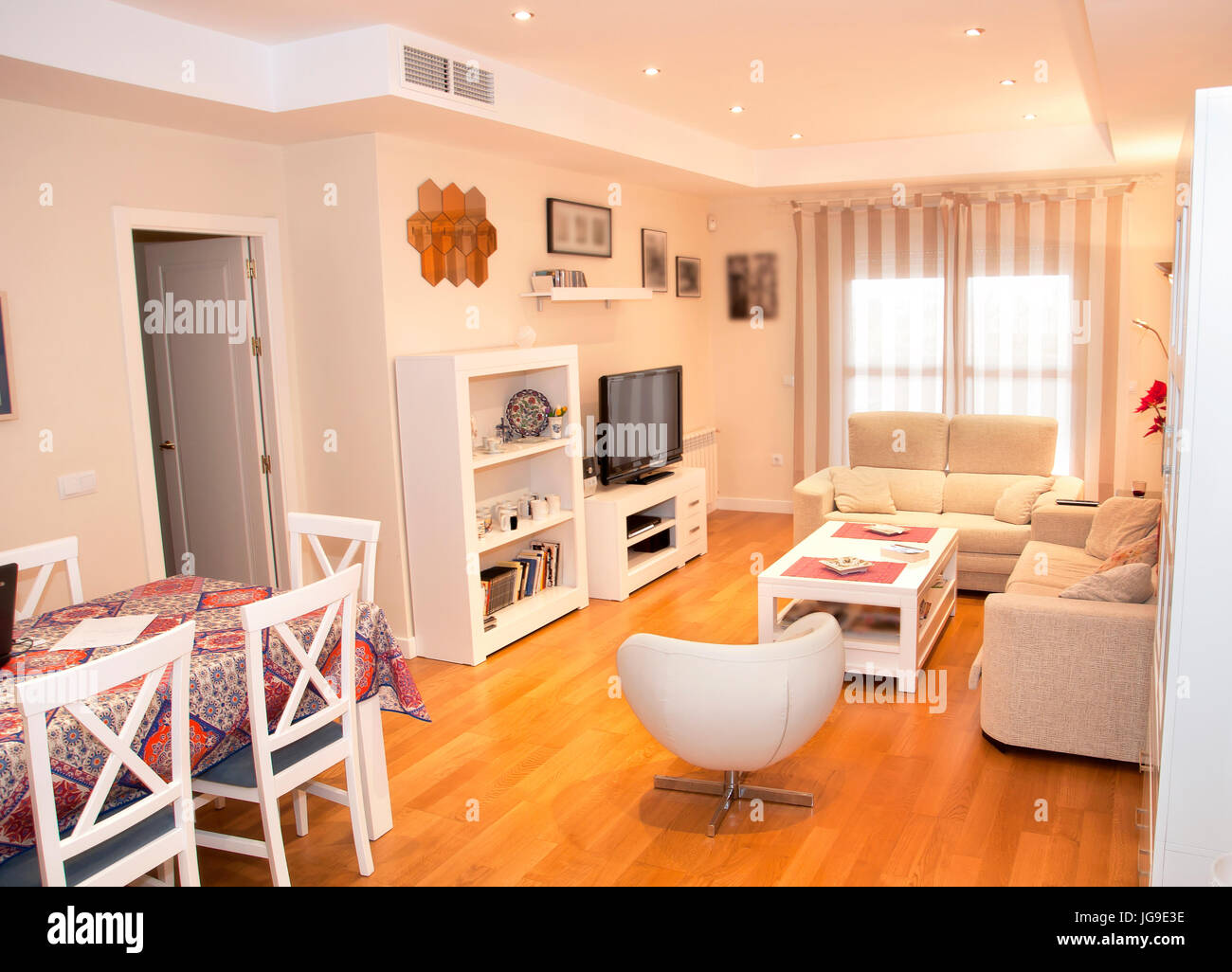 Modern Living Room Interior Design Stock Photo Alamy modern-living-room-interior-design-stock-photo-alamy