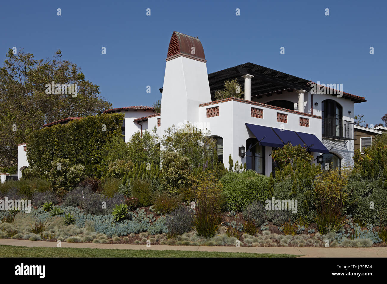 Spanish Colonial California residence Stock Photo - Alamy