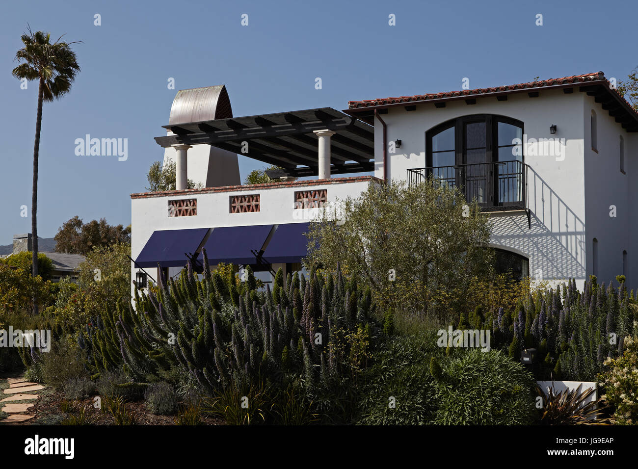 Spanish Colonial California residence Stock Photo - Alamy