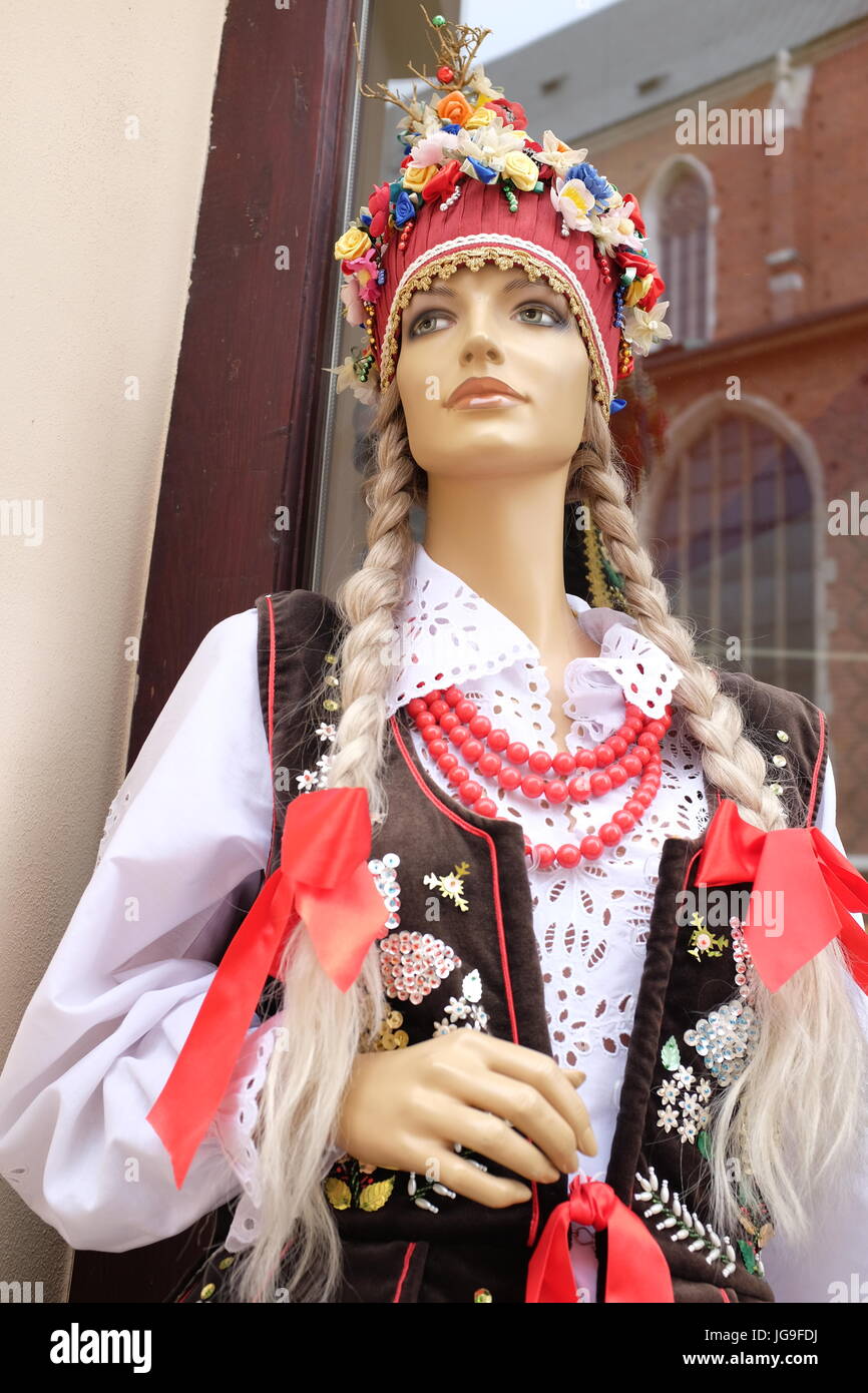 Traditional dress poland hi-res stock photography and images - Alamy