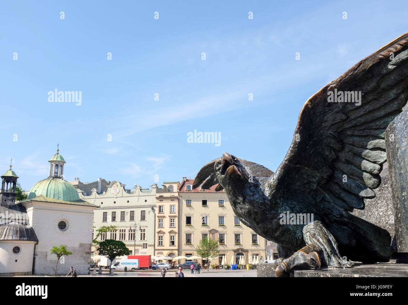Market square main hi-res stock photography and images - Alamy
