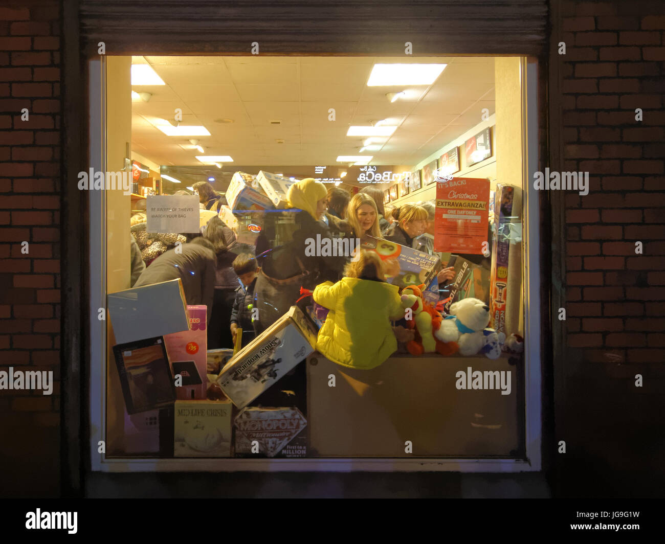 Christmas toy shop window hi-res stock photography and images - Alamy