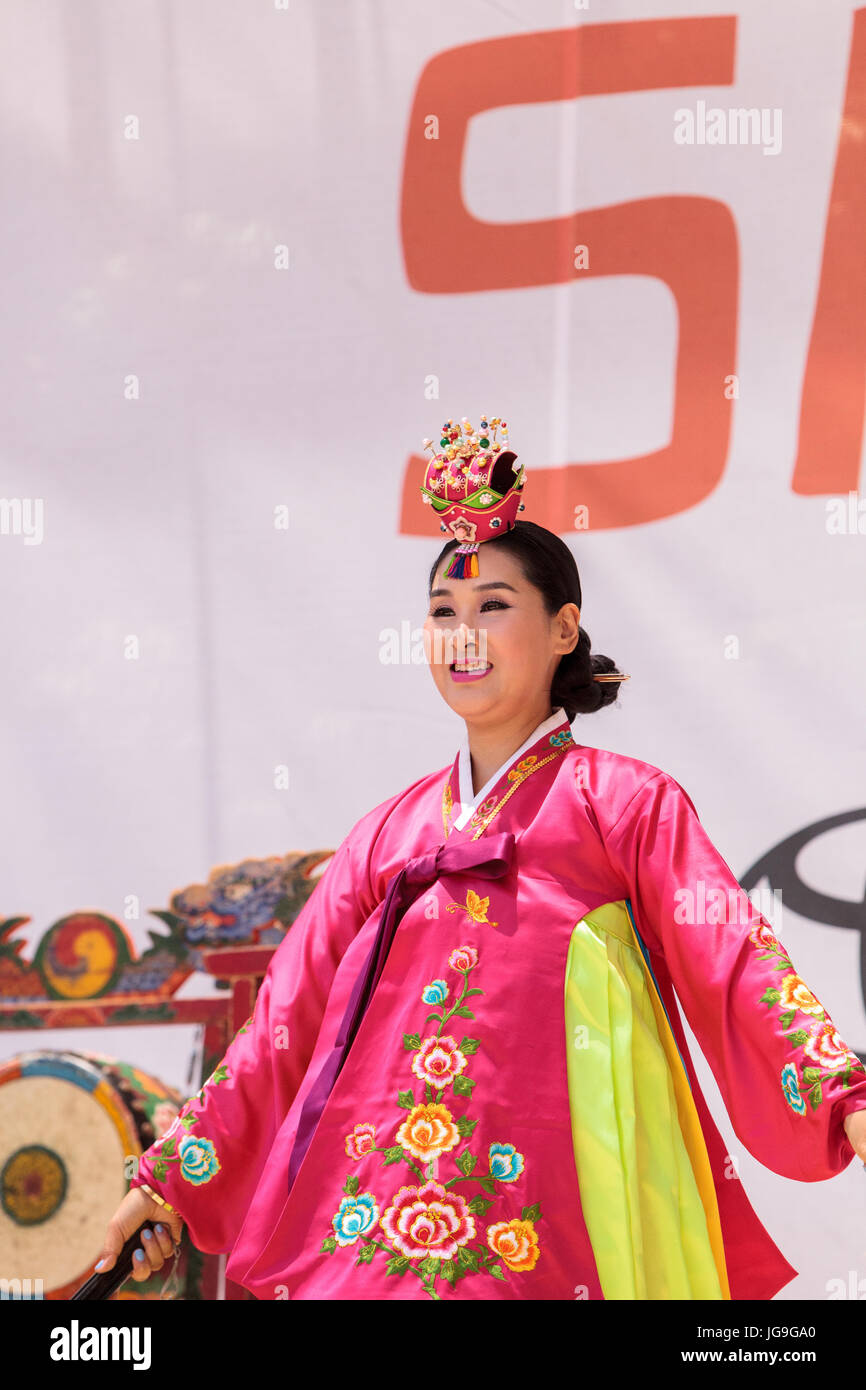 San Diego, CA, USA – July 1, 2017: Korean fan dance performed at the ...