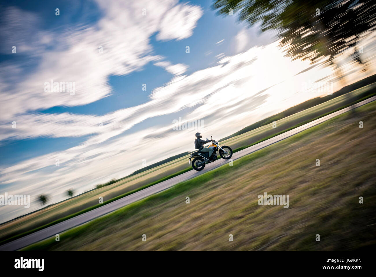 Bmw ride hi-res stock photography and images - Alamy