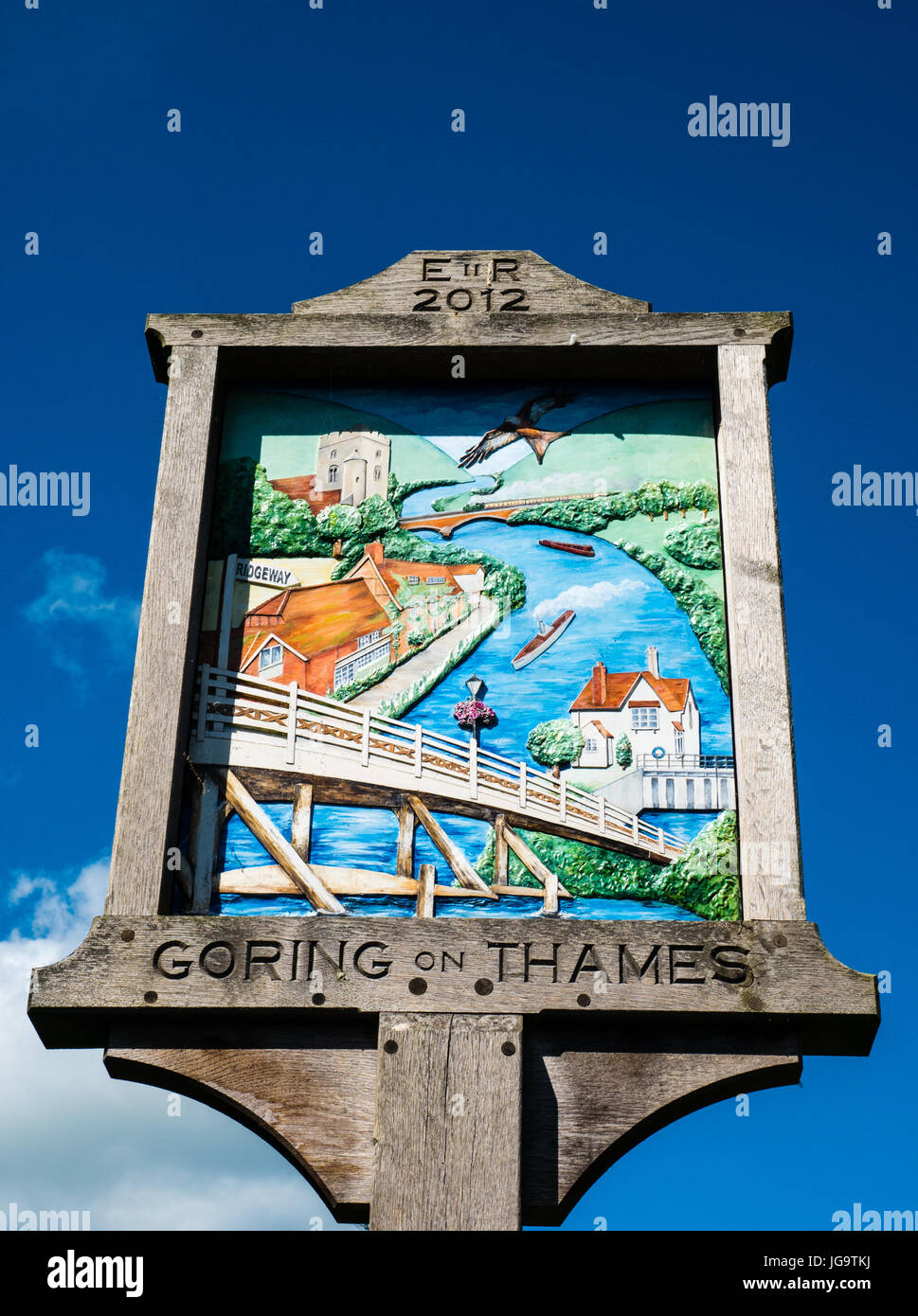 Goring-on-Thames Wooden Sign, Goring on Thames, Oxfordshire, England ...