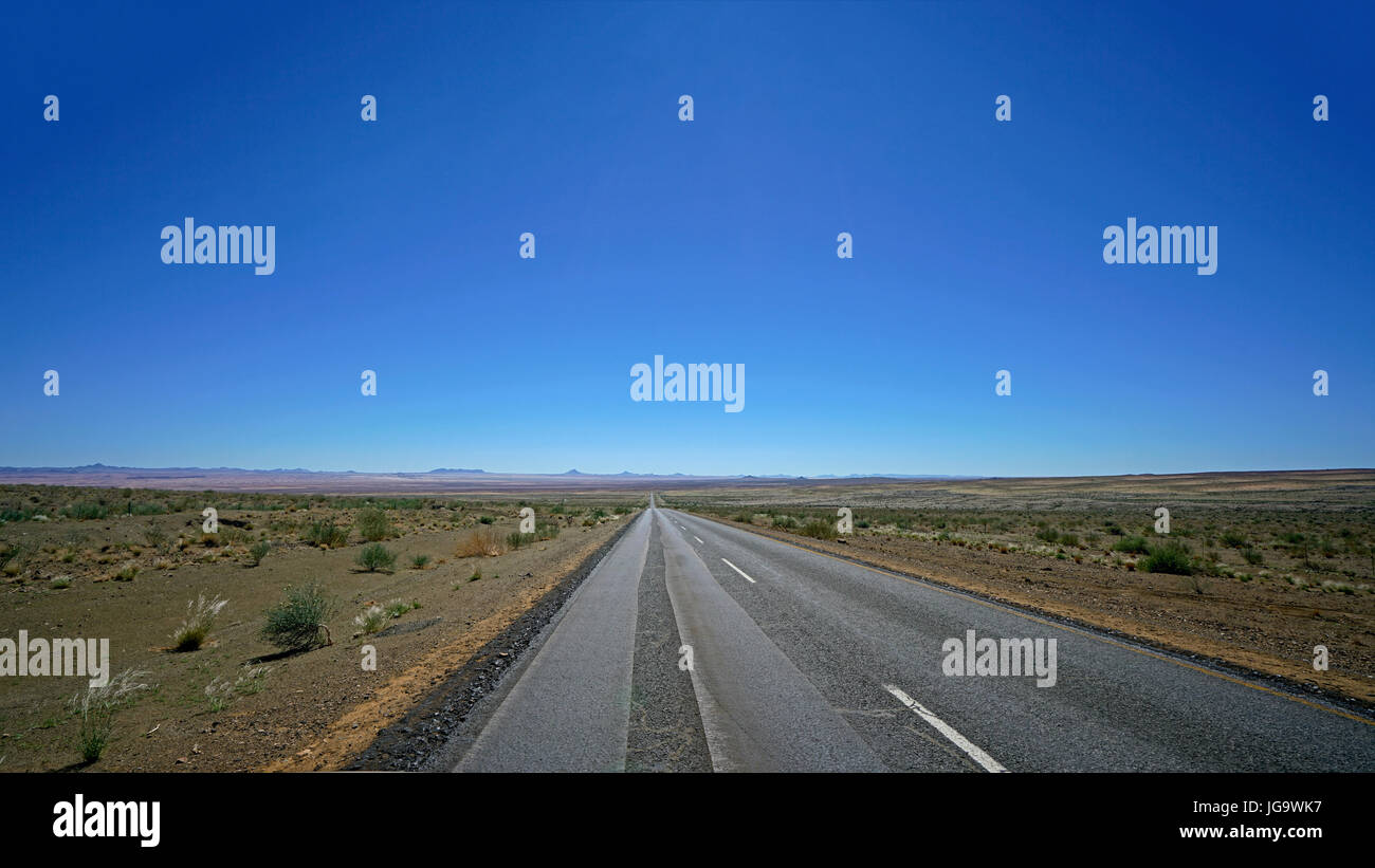 Endless roads hi-res stock photography and images - Alamy
