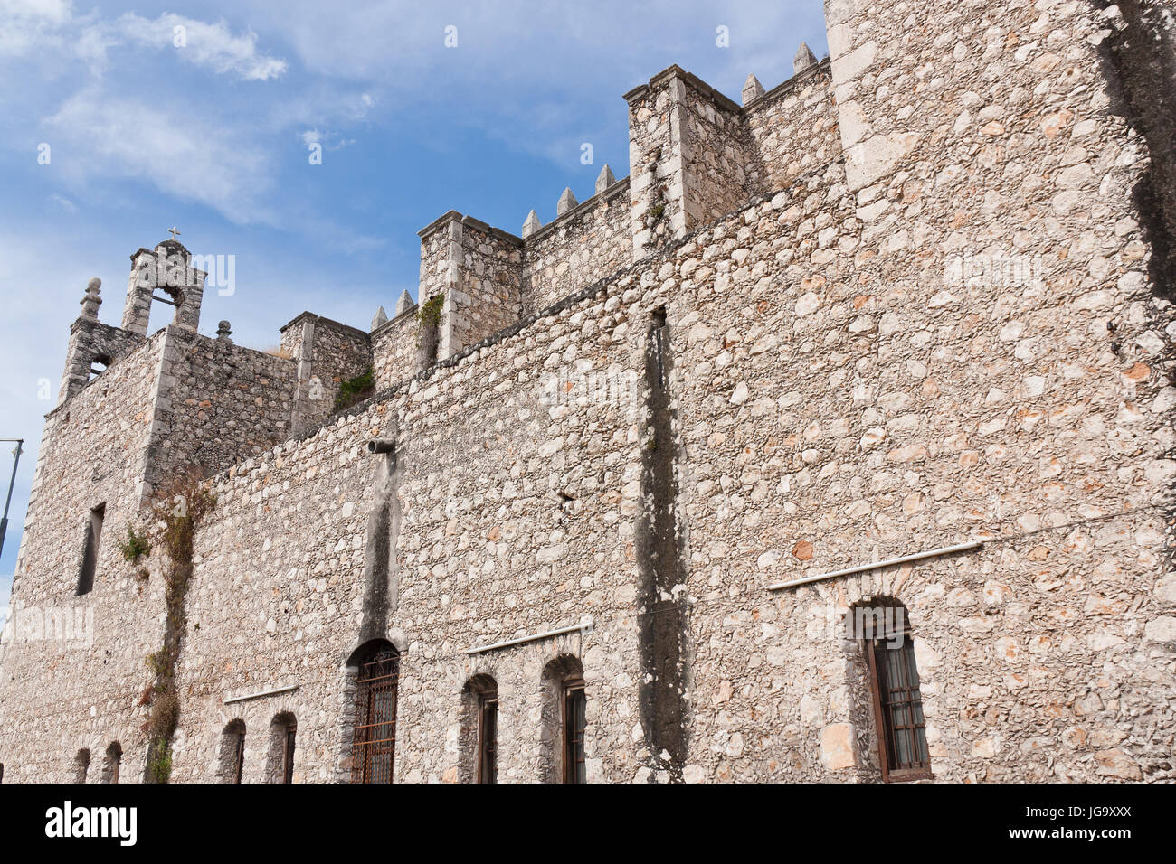 Church side view, Merida Yucatan Stock Photo - Alamy