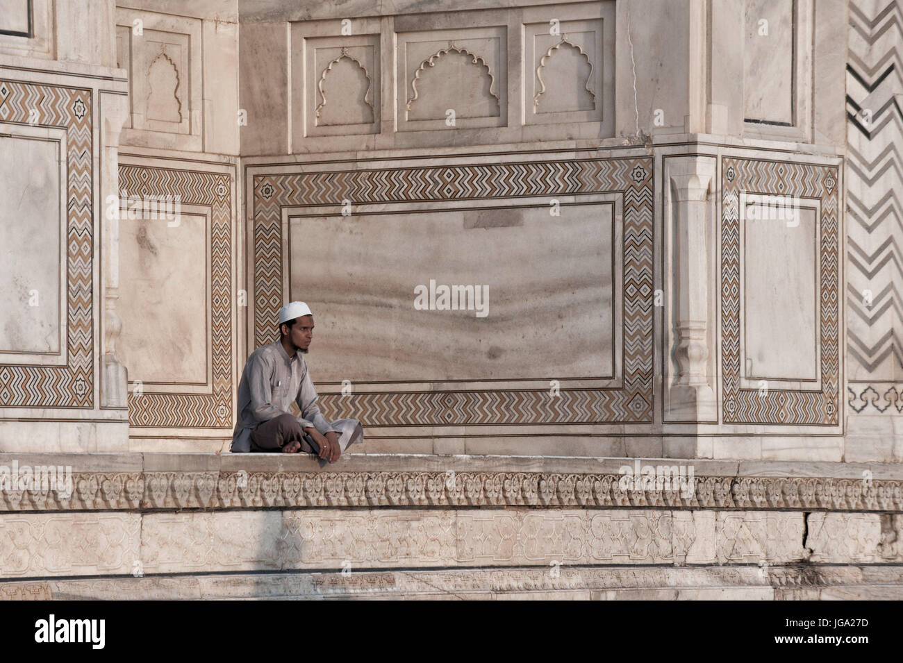 Hinduism india prayer hi-res stock photography and images - Alamy