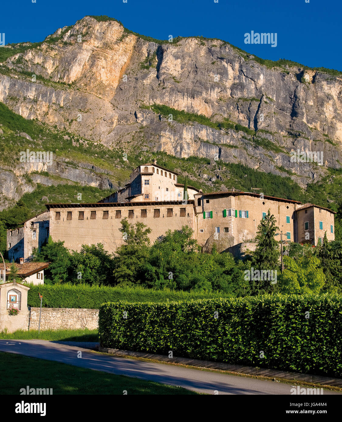 Castel pietra hi-res stock photography and images - Alamy